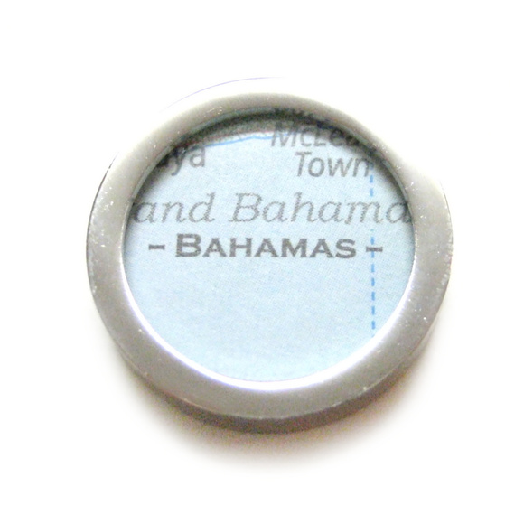 Kiola Designs | Other | Bahamas Map Pendant Magnet | Poshmark